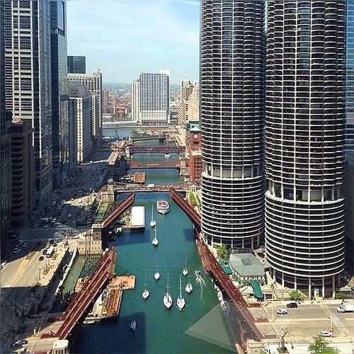 Hotel 71 - 71 E Wacker Dr - Chicago