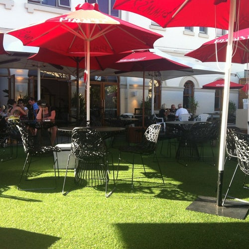 Clovelly Hotel - 381 Clovelly Rd - Clovelly