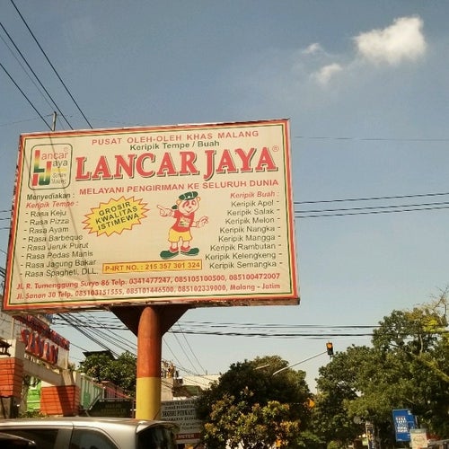 Lancar Jaya Pusat Oleh-oleh - Jl. Sanan No. 30 - Kecamatan Blimbing