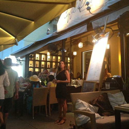 Caffe Milano - 850 Ocean Dr - Miami Beach