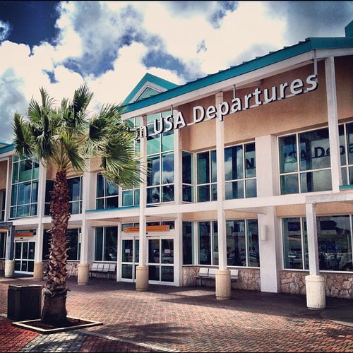 Queen Beatrix International Airport (AUA) (Internationale Luchthaven ...