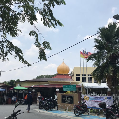 Masjid Al-Azhariah - Seksyen 18, Jalan Pinang Siri 18/3 - Shah Alam
