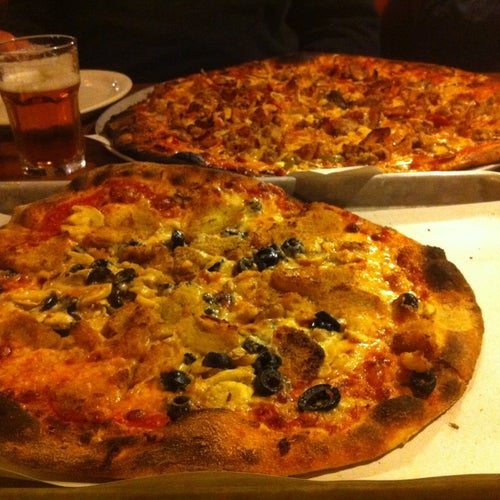 Modern Apizza - 874 State St - New Haven