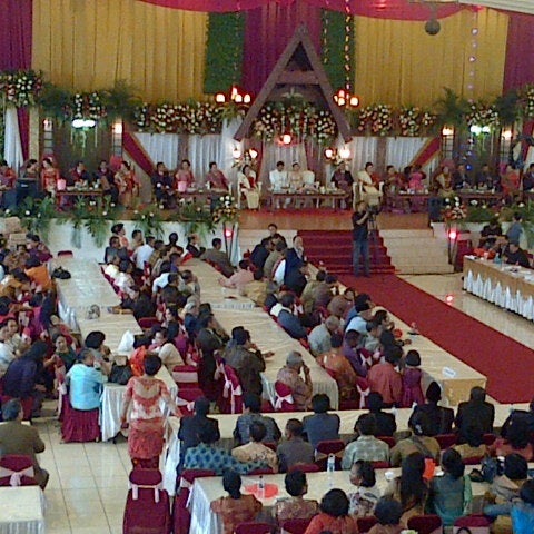 Gedung Mulia & Raja - Jalan Kebon Nanas No. 70 - Jakarta