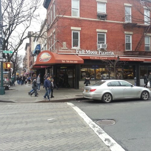 Full Moon Pizzeria - 600 E 187th St - Bronx