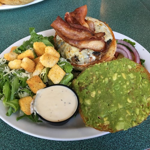 Froggy's Bar & Grill - 726 2nd St - Davis