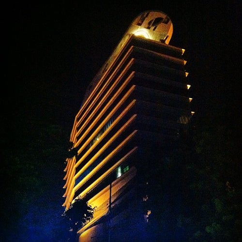 Wisma Kalla - Jl. Dr. Sam Ratulangi No. 8-10 - Makassar