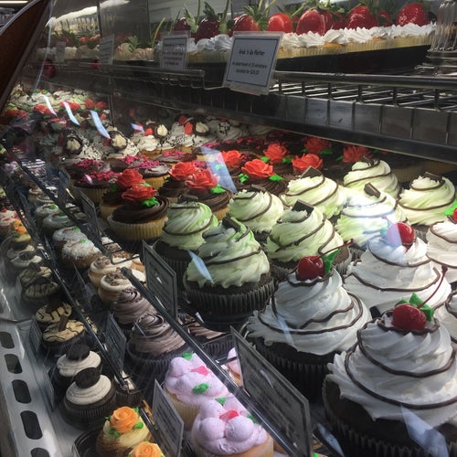 Moreno Bakery - 737 W Brandon Blvd - Brandon