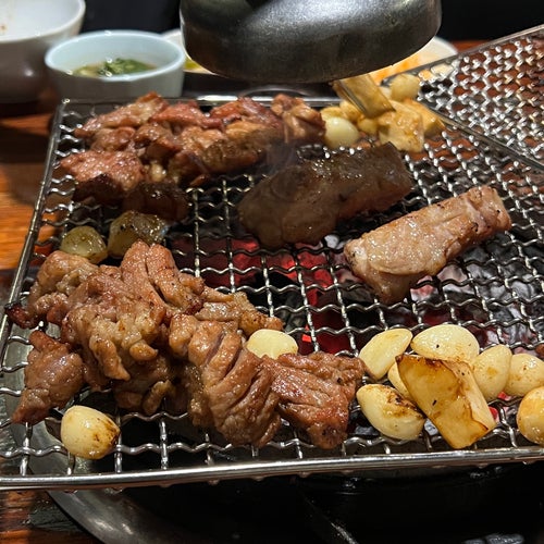 Bon Pi Yang (봉피양) - 송파구 양재대로71길 1-4 - 서울특별시