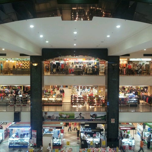 The Store - Kompleks Sungai Buloh - Sungai Buloh