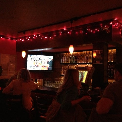 Matisse Tavern & Grill - 674 W Diversey Pkwy - Chicago