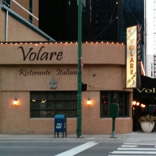 Volare Ristorante Italiano - 201 E Grand Ave - Chicago