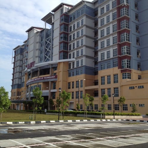 Universiti Teknologi Malaysia (UTM) International Campus - Jalan ...