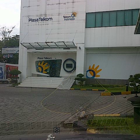 Plasa Telkom - Putri Hijau no.1 - Medan