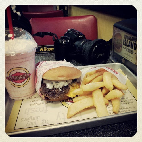 Fatburger - 3026 S Figueroa St - Los Angeles