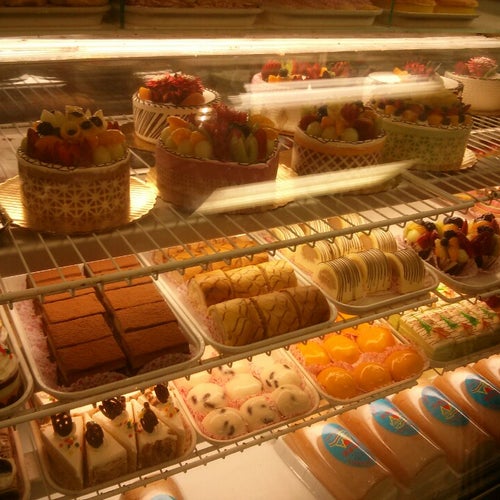 The AA Bakery & Cafe - 1068 Stockton St - San Francisco