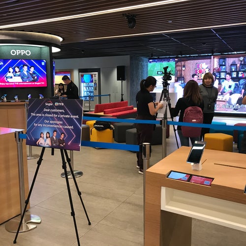 Singtel Comcentre - 31 Exeter Rd - Singapore