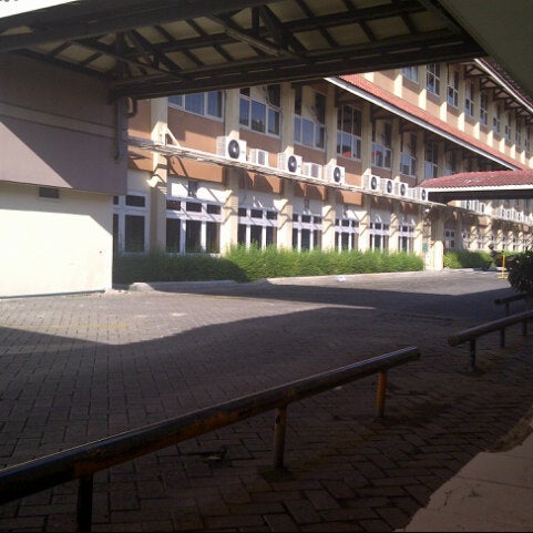 BINUS University - Syahdan Campus - Jakarta
