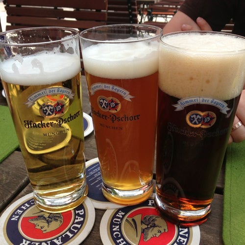 Wirtshaus zur Brez'n - Leopoldstr. 72 - München