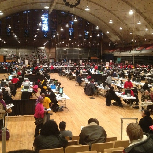 DC Armory - 2001 E Capitol St SE - Washington