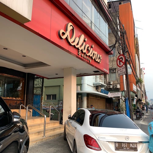Delicious Bakery - Jalan Hayam Wuruk No. 64 - Jakarta