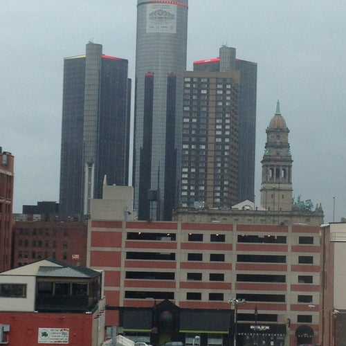 Hilton Garden Inn - 351 Gratiot Ave - Detroit