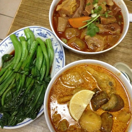 Bo Ky Restaurant 波記潮州小食 - 80 Bayard St - New York