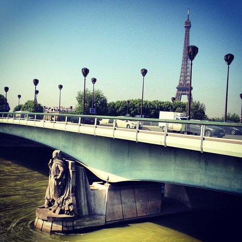Alma Bridge (Pont de l'Alma) - Pont de l'Alma - Paris