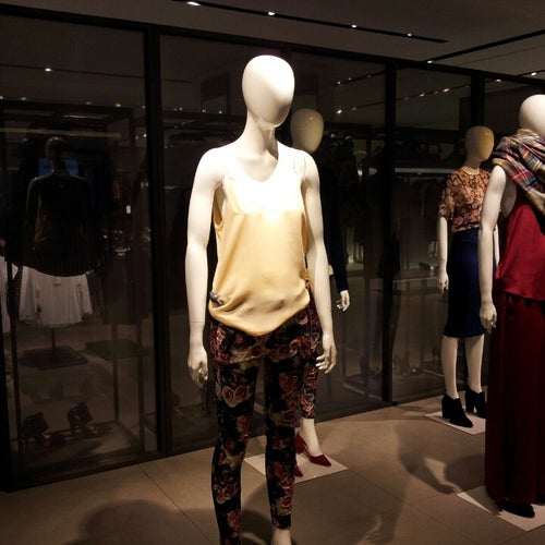 Zara - Mid Valley Megamall, Lot G089-091 - Kuala Lumpur