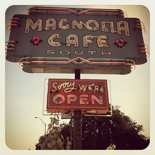 Magnolia Cafe South - 1920 S Congress Ave - Austin