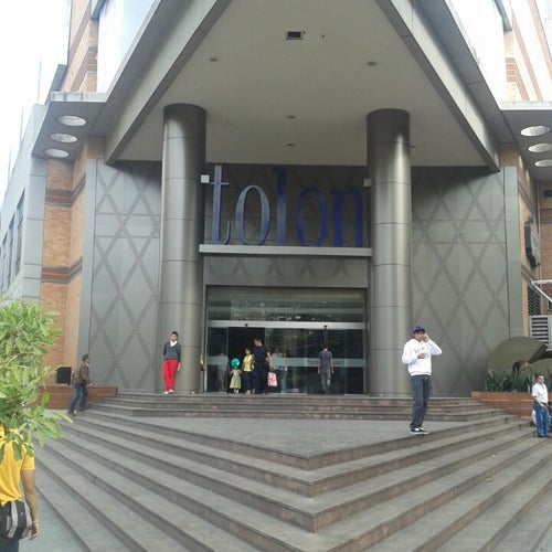 C.C. Tolon Fashion Mall - Avenida Principal de Las Mercedes, Las ...