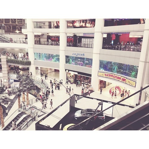 Grandview Mall (正佳广场) - 228 Tianhe Rd | 天河路228号 - 广州