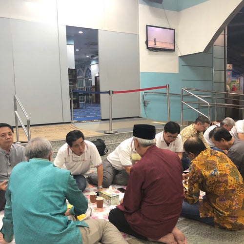 Masjid Al-Istighfar (Mosque) - 2 Pasir Ris Walk - Singapore