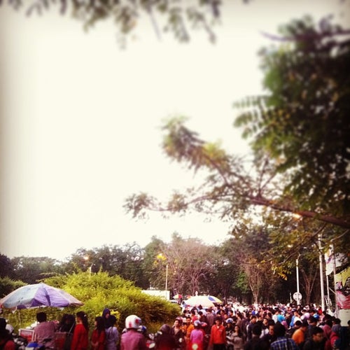 Bundaran ITS - Jl. Raya ITS - Surabaya