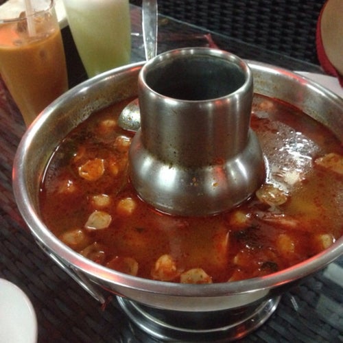 Pat Thai Bangkok Seafood Restaurant - Ruko Easton C10-11 Lippo Cikarang