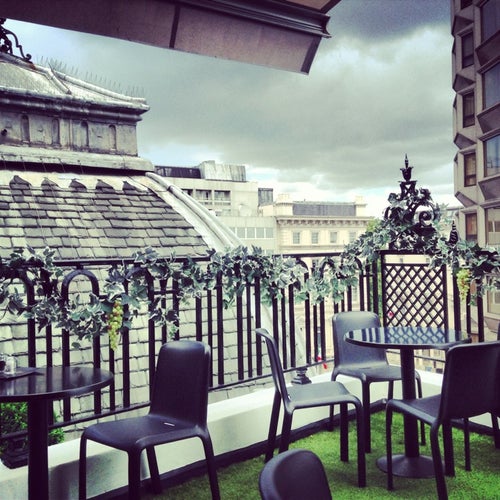 Harvey Nichols Fifth Floor Café and Terrace - 109-125 Knightsbridge ...