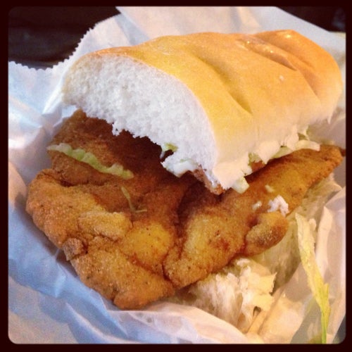 BO's Fish Wagon - 801 Caroline St - Key West