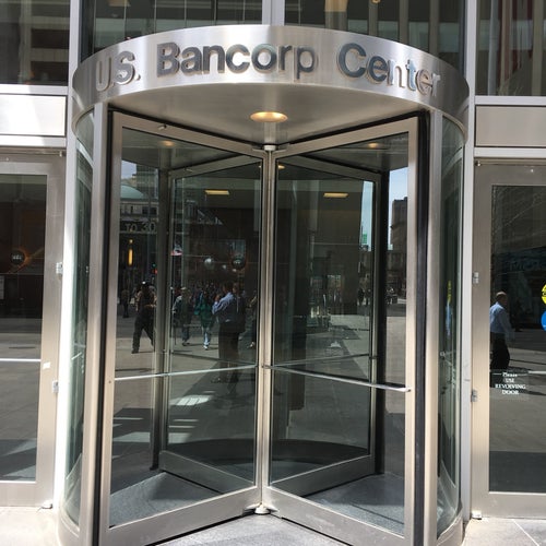 U.S. Bancorp Center - 811 Lasalle Avenue - Minneapolis