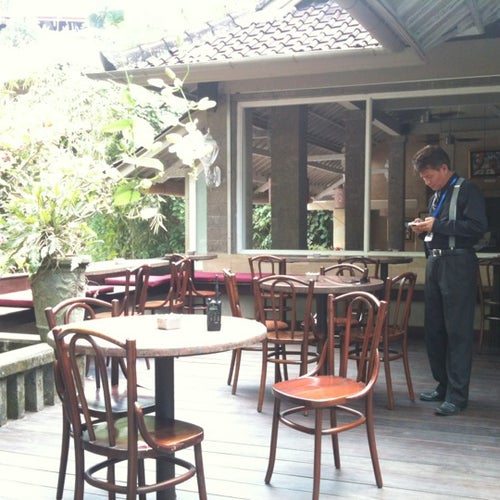 Bridges Bali Restaurant - Jalan Raya Campuhan - Ubud