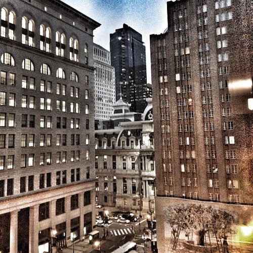 Philadelphia Marriott Downtown - 1201 Market Street, (Guest Entrance At ...