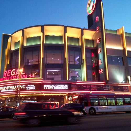 Regal LA Live & 4DX - 1000 W Olympic Boulevard - Los Angeles