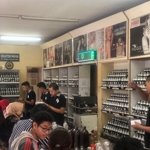Collector Parfum - Jl. Pasir Kaliki No. 148A - Bandung