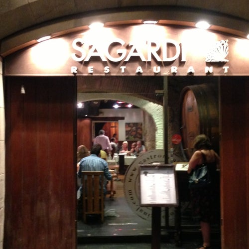 Sagardi BCN Gòtic - C. de l'Argenteria, 62 - Barcelona