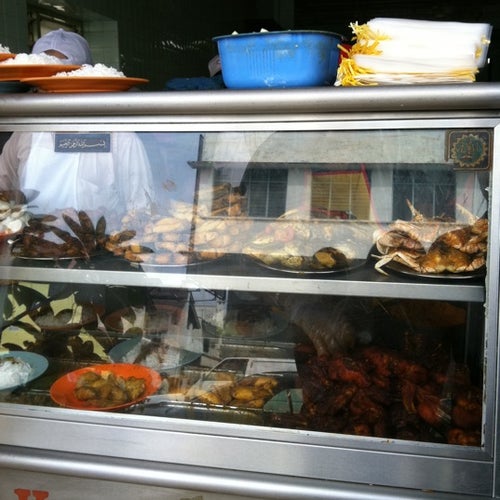 Rumah Tumpangan dan Kedai Kopi Yong Suan - 2, Jalan Yang Kalsom - Ipoh