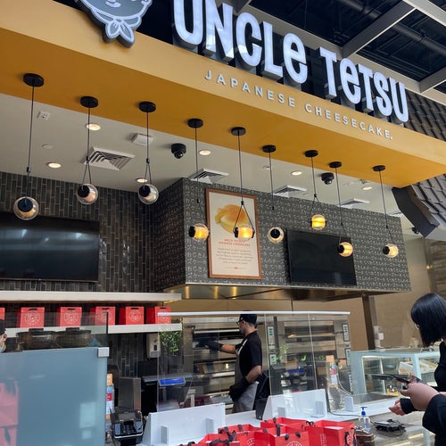 Uncle Tetsu Japanese Cheesecake - 400 S Baldwin Ave - Arcadia