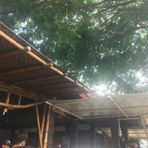 Rumah Makan Hj Cijantung Ciganea - Rest Area KM 72 - Campaka