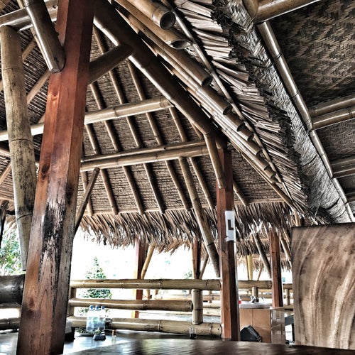 Rumah Makan Hj Cijantung Ciganea - Rest Area KM 72 - Campaka