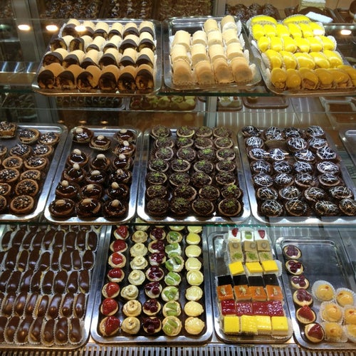 Pelit Pastanesi - Sanayi Mah. 1678. Sok. No: 19 Esenyurt - İstanbul