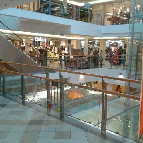 T/C "Valleta" - Rīgas iela 4 - Valmiera