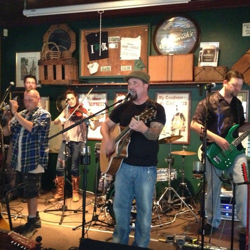 Mullaney's Harp & Fiddle Irish Pub - 2329 Penn Ave - Pittsburgh